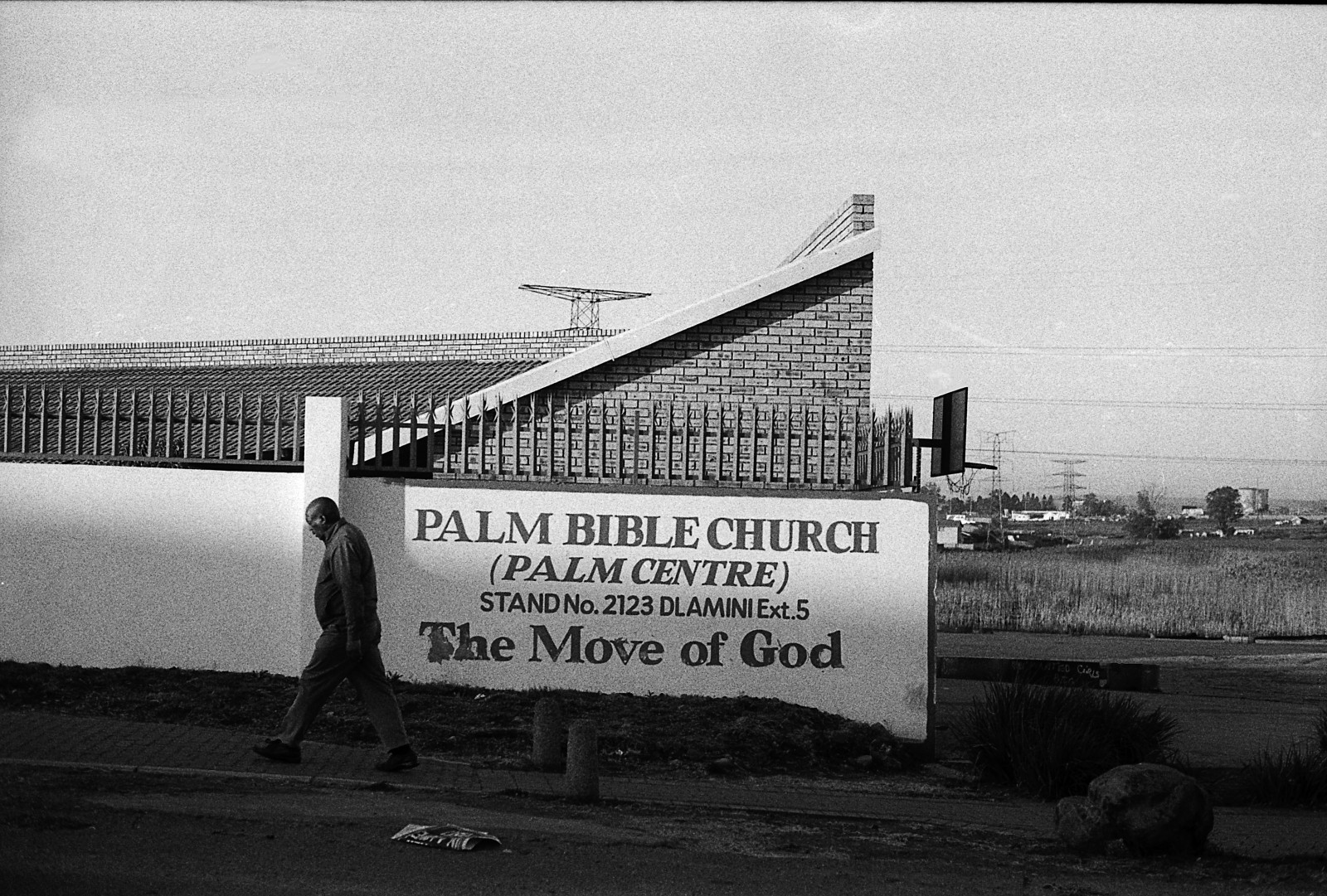 Nathi Kumalo: Ages - Emergent Art Space